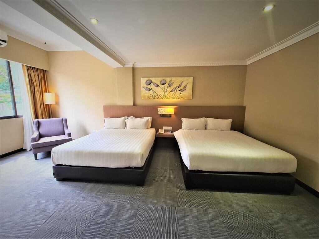Merdeka Hotel in Kluang: Find Hotel Reviews, Rooms, and Prices on ...
