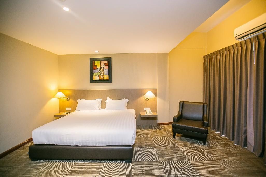 Merdeka Hotel in Kluang: Find Hotel Reviews, Rooms, and Prices on ...