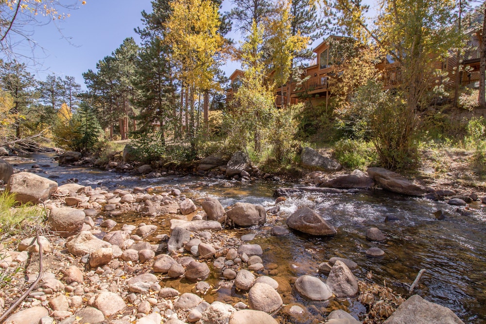 Riverwood On Fall River - Estes Park, CO