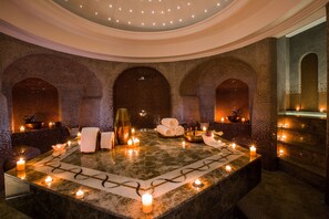 Sala(s) para tratamentos a casais, sauna, banho turco 