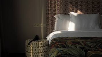 Quarto Duplo ou Twin Standard, vista para o rio | Roupa de alta qualidade, minibar, cofre no quarto