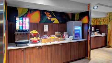 Pequeno-almoço tipo buffet diário incluído