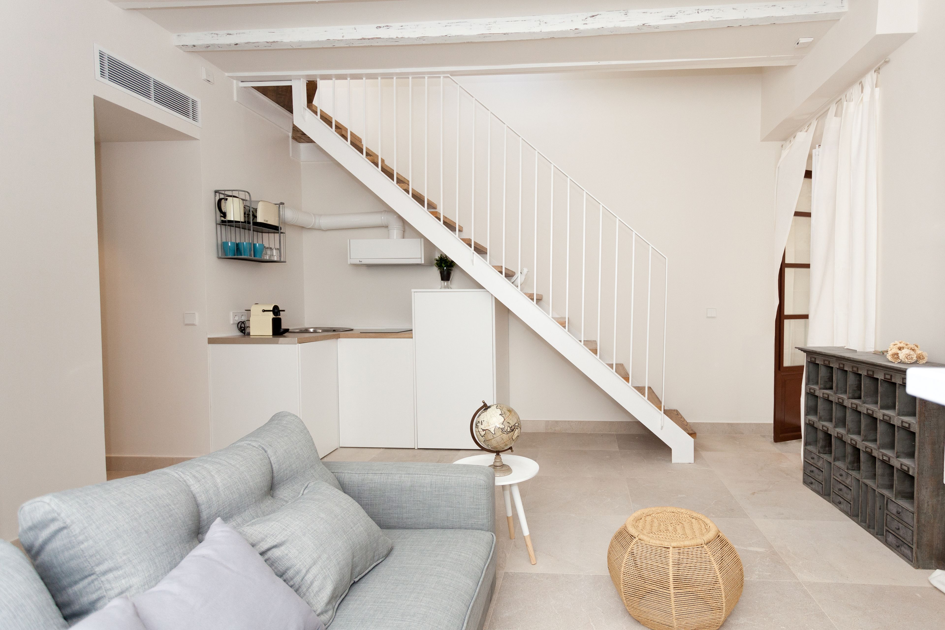 Sala de estar | Smart TV de 42 polegadas com canais digitais, Netflix 