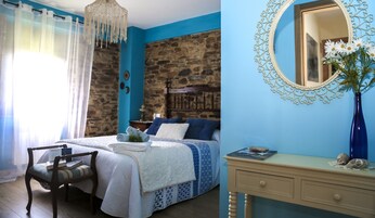 Quarto casal básico, banheiro privativo, vista para o jardim (Hb Db)