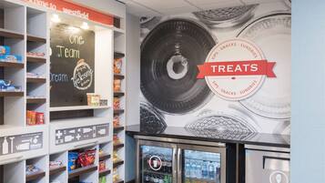Snack-bar