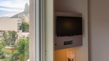 Standard Apartment, 1 double bed and 1 bunk bed | Secretária, Wi-fi grátis, roupa de cama fornecida