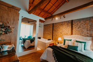 Cabana de Madeira Lua de Mel | 1 quarto, minibar, cofre no quarto, secretária