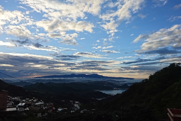 Vista para praia/oceano