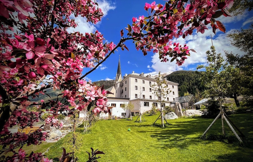 Villa Stelvio Bed & Breakfast - Valdidentro