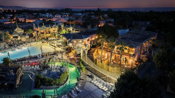 Hotel Pirates World - Agde