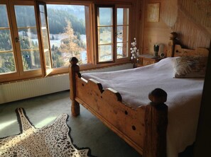 Chalé, 5 quartos, terraço, vista para a montanha | 5 quartos, berços grátis, Wi-Fi de cortesia