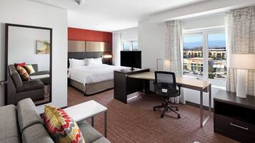 Ferro/tábua de engomar, Wi-fi grátis, roupa de cama fornecida