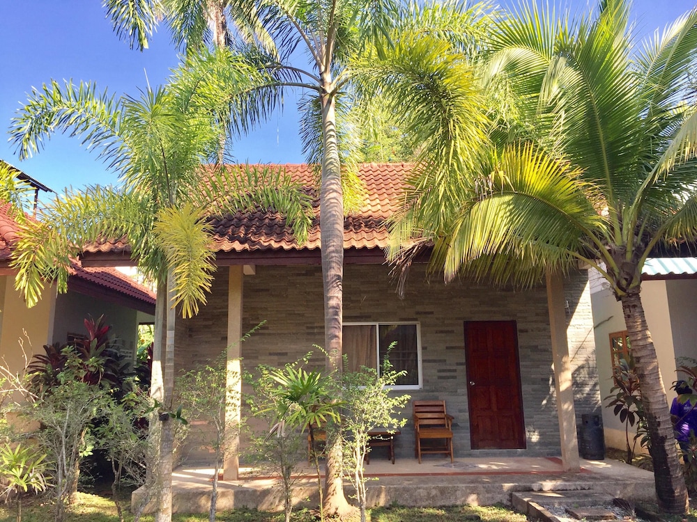 Coconut Bungalow - Nai Yang