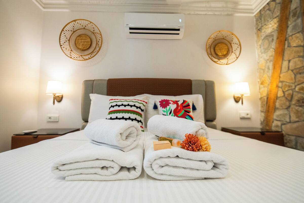 Quarto Duplo Standard | Wi-fi grátis, roupa de cama fornecida 
