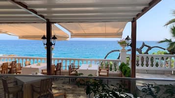 Quarto Duplo Superior, terraço, vista para o mar (Renovada. Planta Recepción) | Terraço/pátio interior