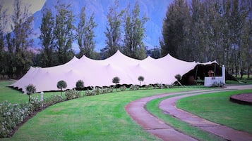 Área externa para banquete