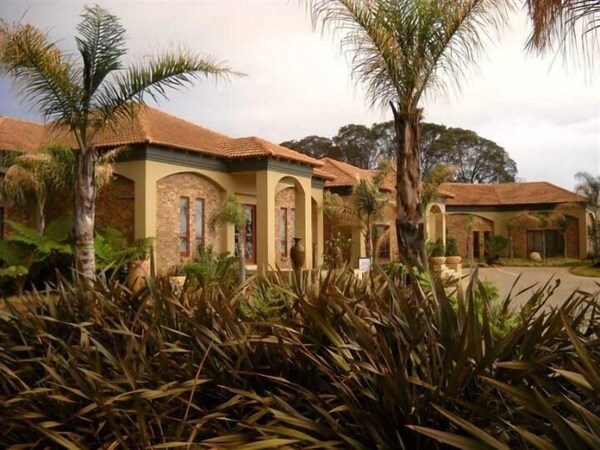 Witwater Guest House - Kempton Park