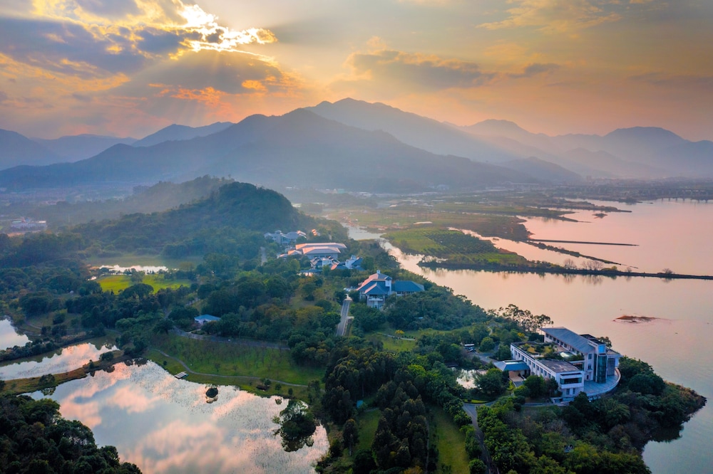 The Carp Islet Resort - Fuzhou