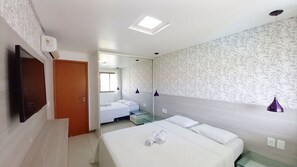 Apartamento Familiar, várias camas, vista para a piscina | Com mobília individualizada, Wi-fi grátis 