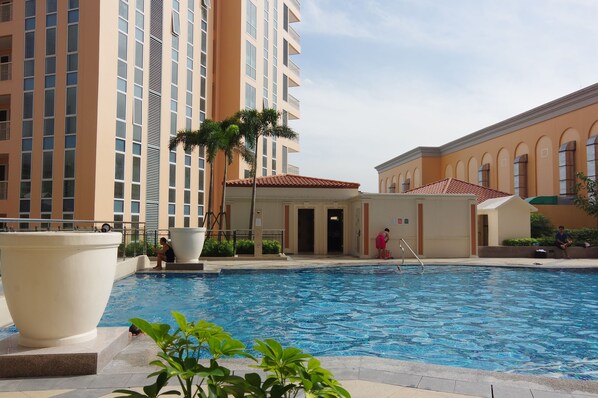 Piscina externa