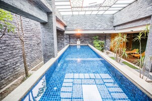 Piscina interior