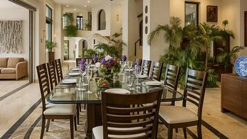 Villa Familiar | Sala de jantar