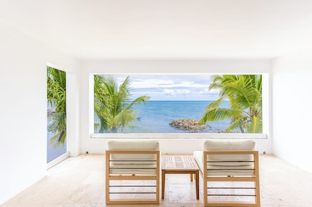 Vista para praia/oceano. Hodges Bay Resort & Spa, an HQ Luxury Resort & Residences