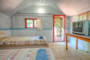 Ngwenya Cottage | Ferro/tábua de engomar, roupa de cama fornecida
