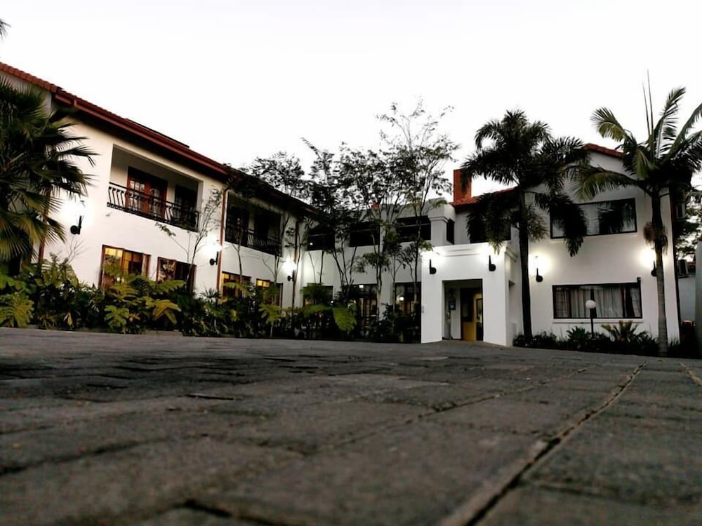 Aanmani Rose Guest House - Pretoria