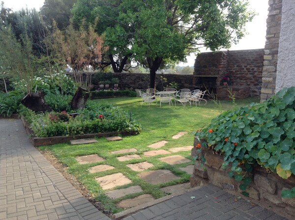 A Little Guesthouse - Bloemfontein