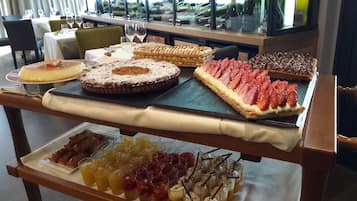 Comida e bebidas