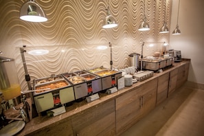 Buffet de pequeno-almoço