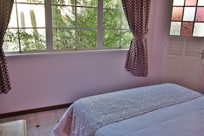 duplo com vista do jardim | Vista do quarto