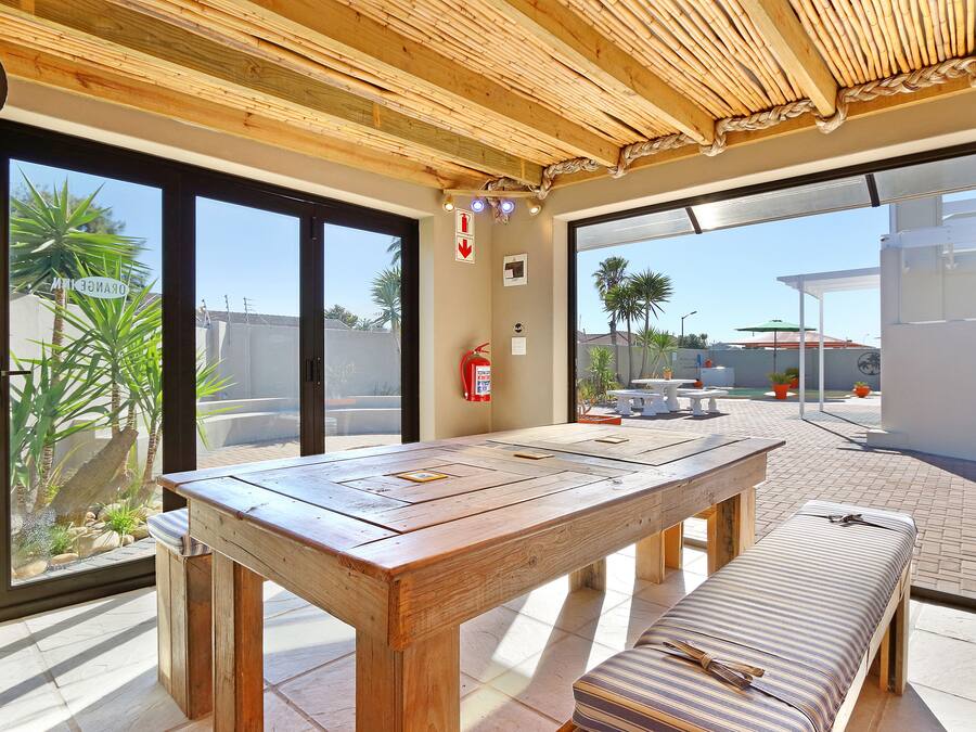 Bar junto à piscina