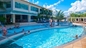Piscina exterior