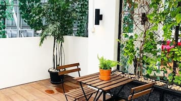 Suite-Estúdio (Terrace Garden) | Terraço/pátio interior
