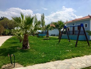 Área de recreio para crianças (ao ar livre)