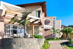 Fachada da propriedade