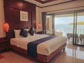 Deluxe Bungalow with Sea View