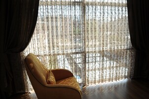 Quarto casal, para fumantes, vista para a cidade | 1 quarto, roupas de cama de algodão egípcio, roupas de cama premium