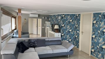 Condo panorâmico | 1 quarto, edredons de pluma, cofres nos quartos, cortinas blackout