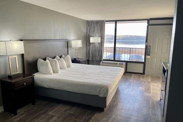 Suíte elite | Cortinas blackout, Wi-Fi de cortesia, roupa de cama