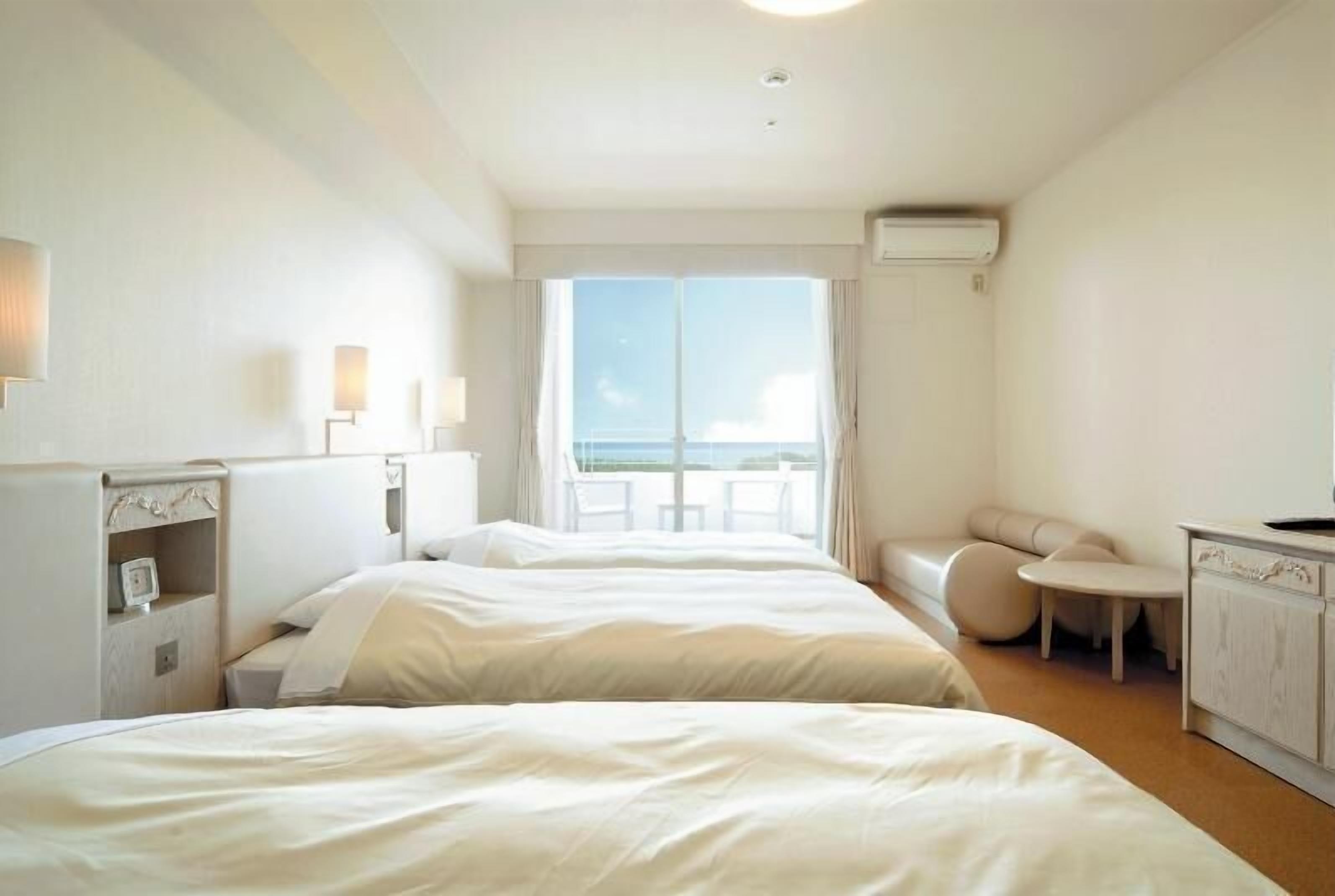 Cofre no quarto, secretária, cortinas/cortinados opacos, Wi-fi grátis 