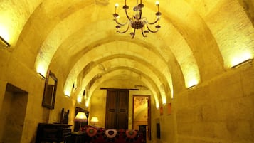 Suite With Turkish Bath | 1 quarto, lençóis de algodão egípcio, roupa de alta qualidade