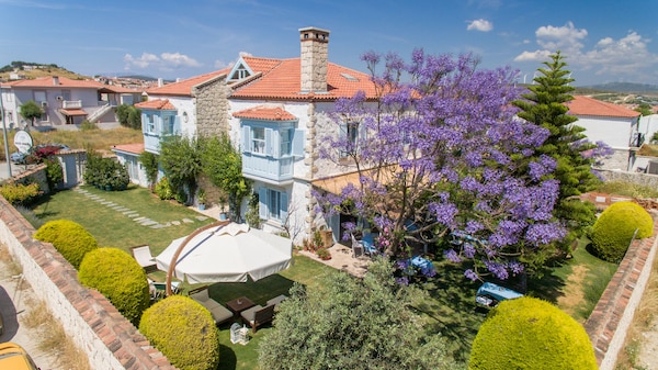 Deniz Kabugu Hotel - Alaçatı
