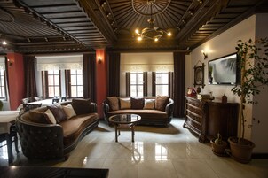 Lounge no saguão