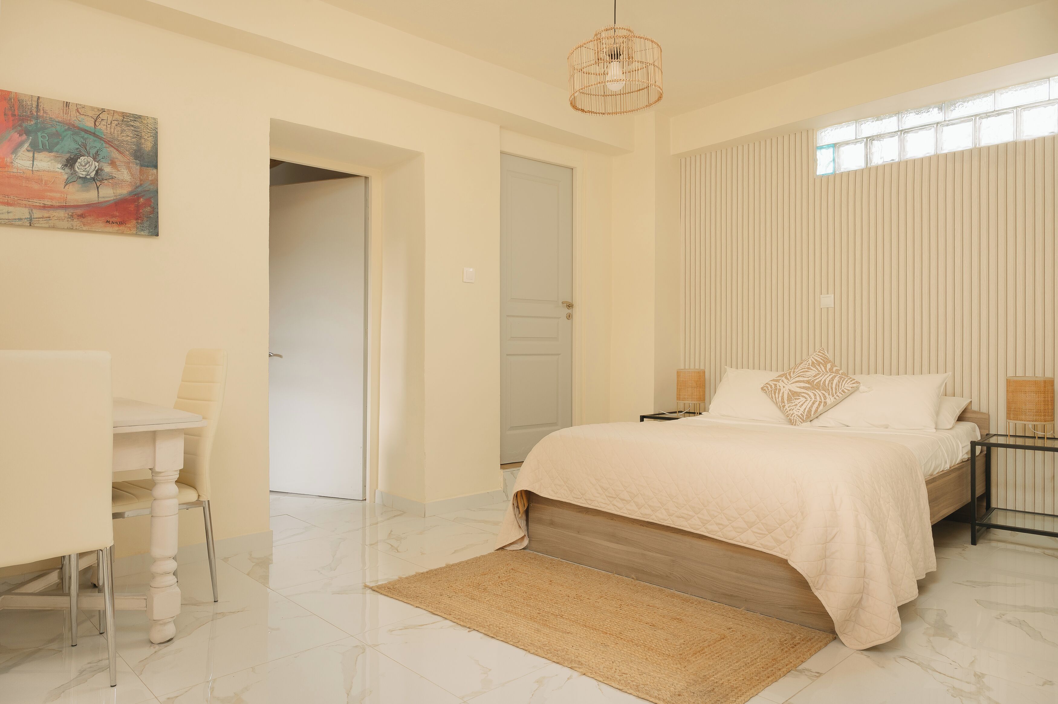 Family Quadruple | Cofre no quarto, com decoração personalizada 