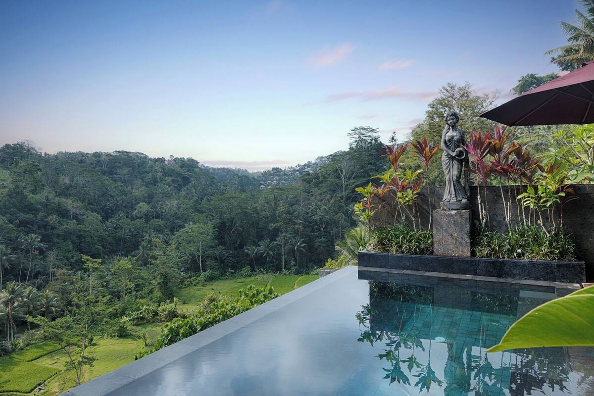 Villa Deluxe, piscina privativa, vista para o rio | Vista para o vale