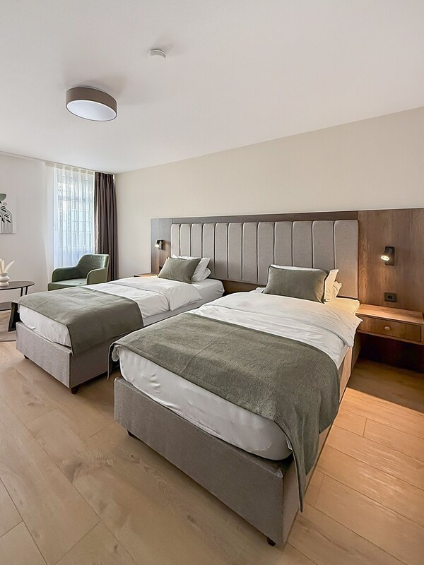 Stadt-hotel Lörrach - Lörrach