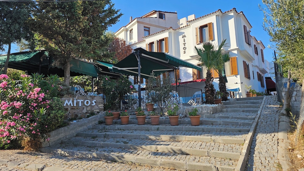 Mitos Hotel - Bozcaada
